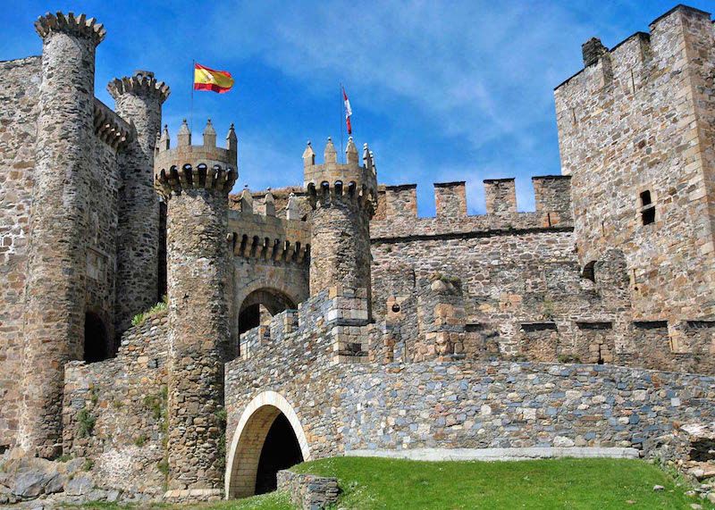 10 Marvelous Castles in Spain you should visit this year